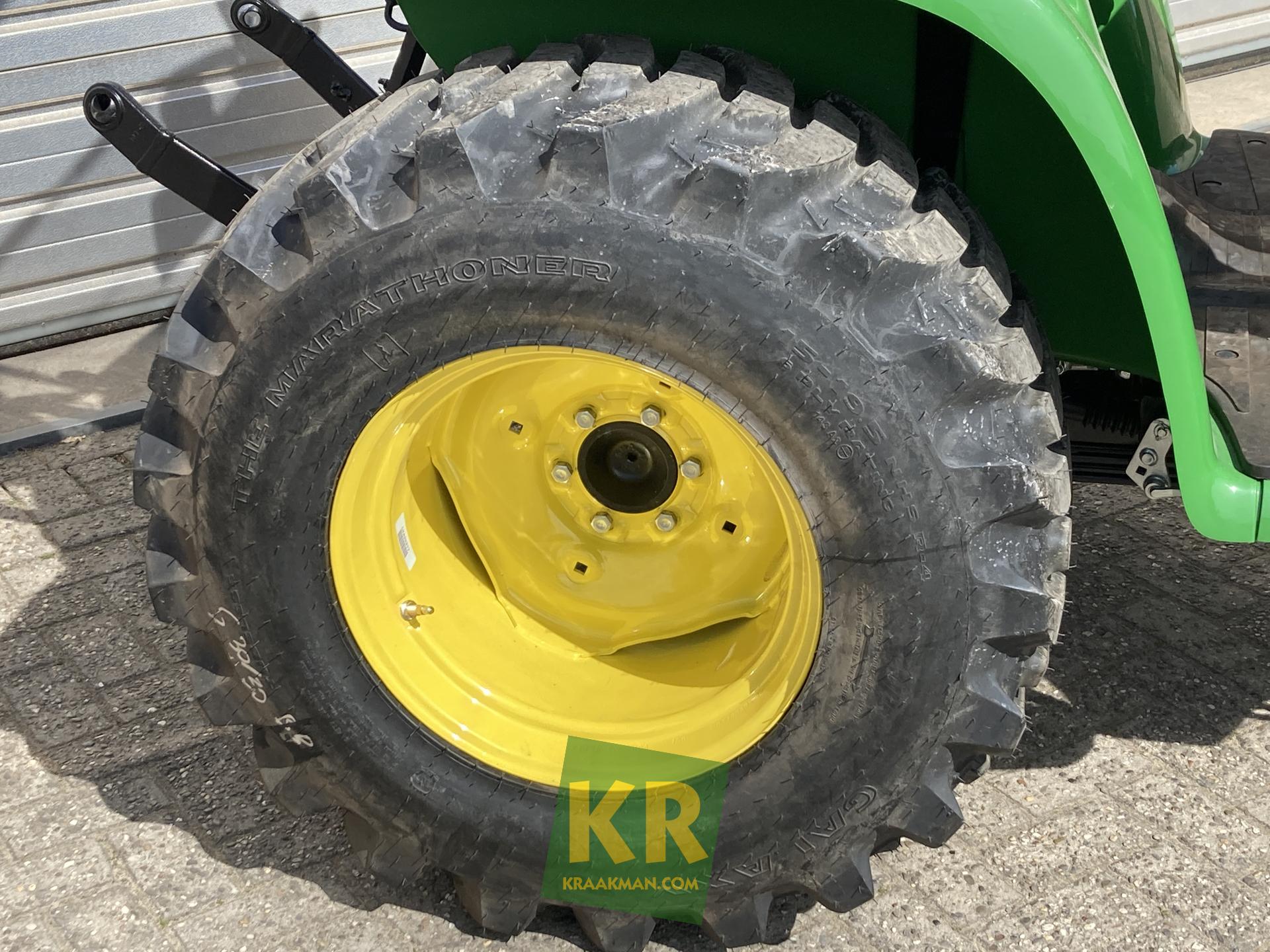 John Deere Tractoren 3038E (MG) #27661 - Kraakman