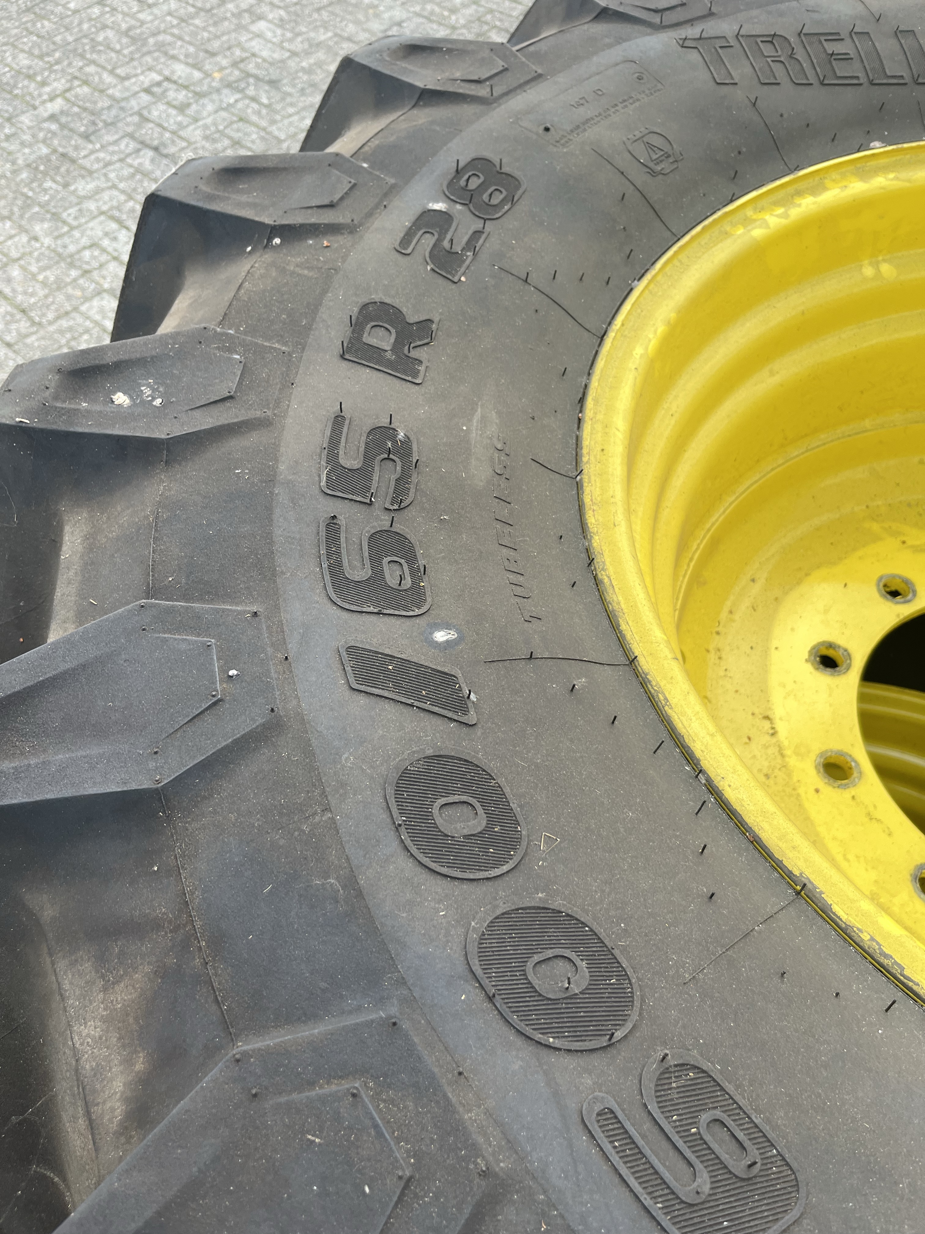 Trelleborg Wiel, compleet TM800 600/65R28 (LH) #29238 - Kraakman