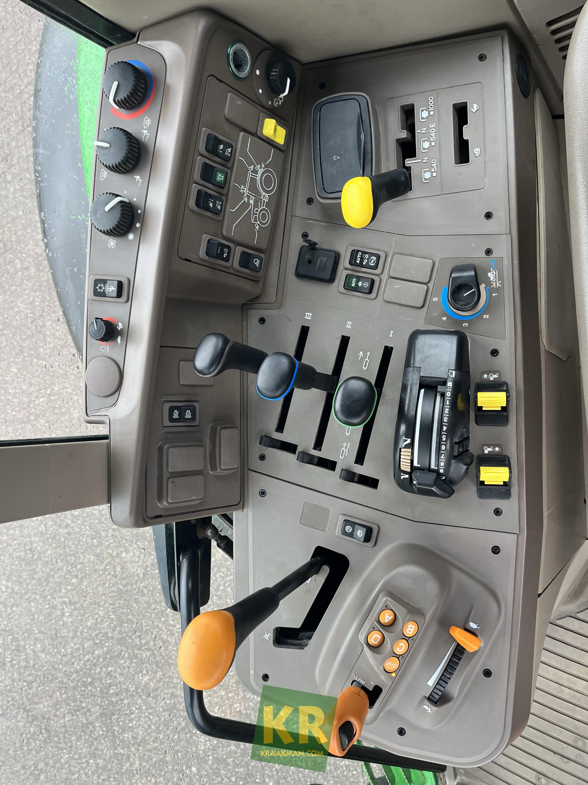 John Deere Tractor 6135M (LH) #27504 - Kraakman