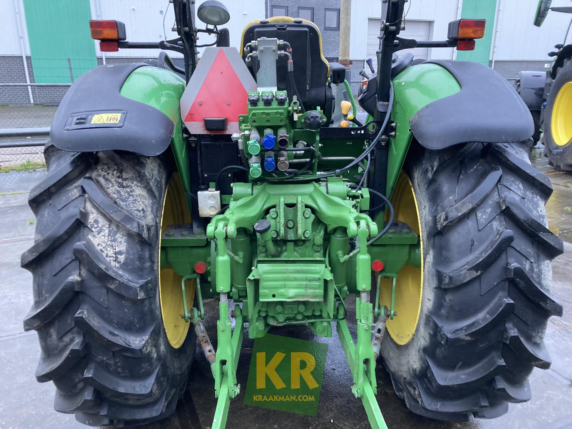 John Deere Tractor 5085M (SB) #30257 - Kraakman