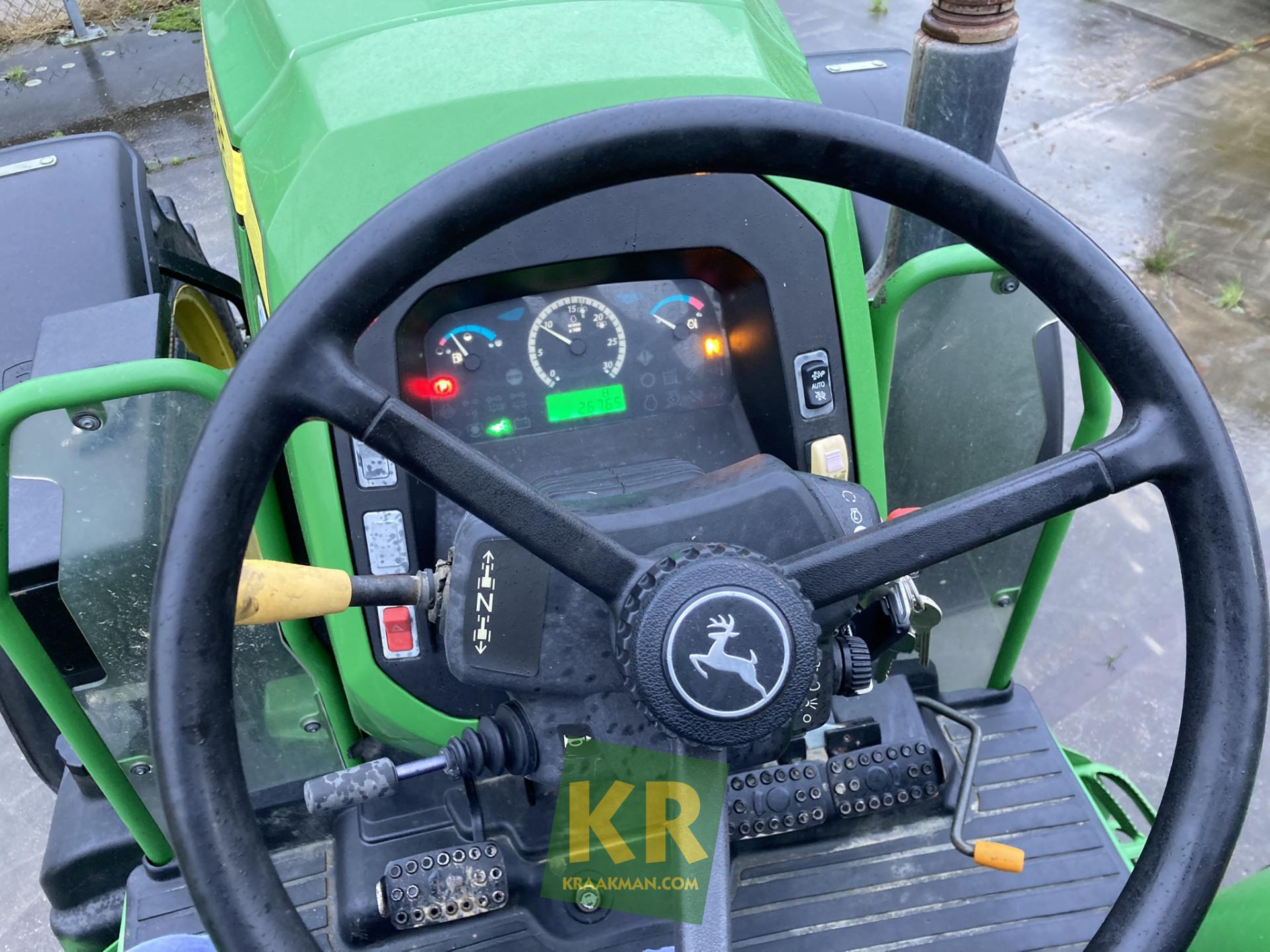 John Deere Tractor 5085M (SB) #30257 - Kraakman