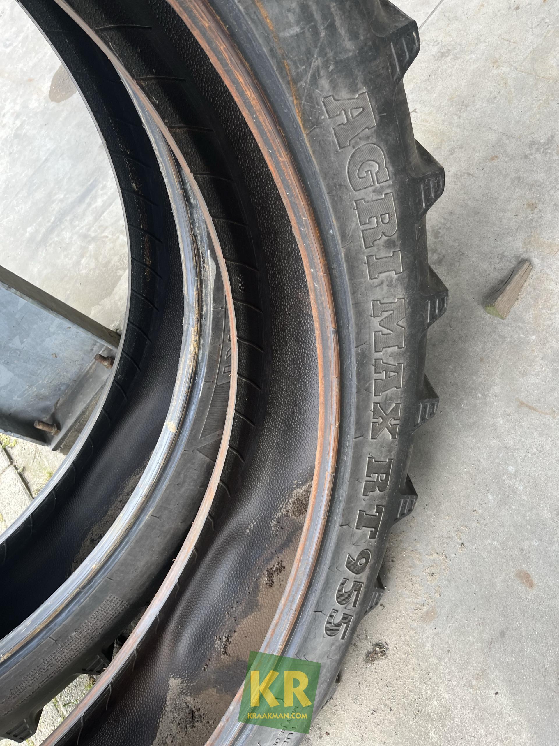 BKT Band 300/95R52 Agrimax RT 955 (HA) #31178 - Kraakman