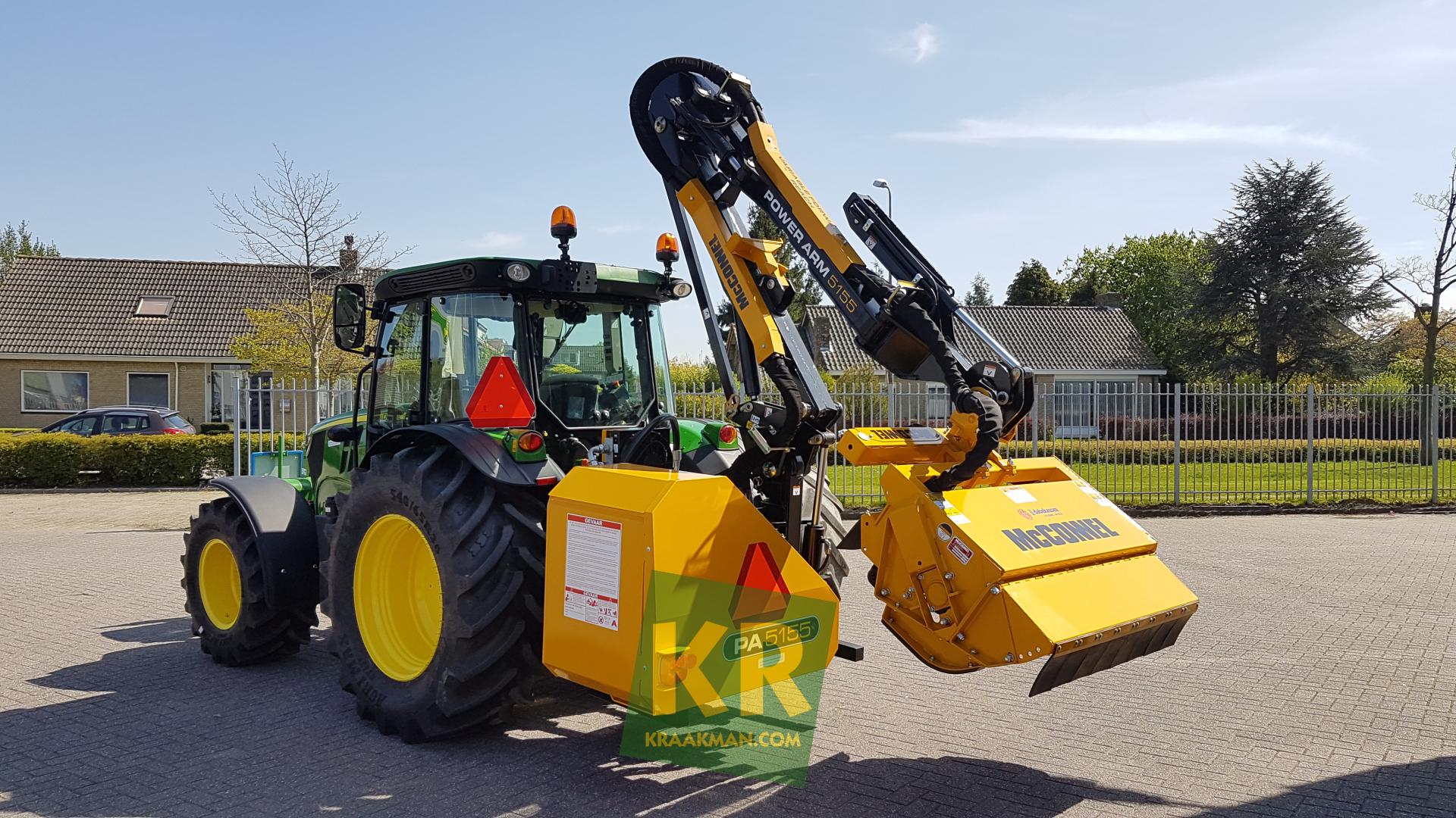 John Deere Tractor, compact 5090G (MD) #1381 - Kraakman