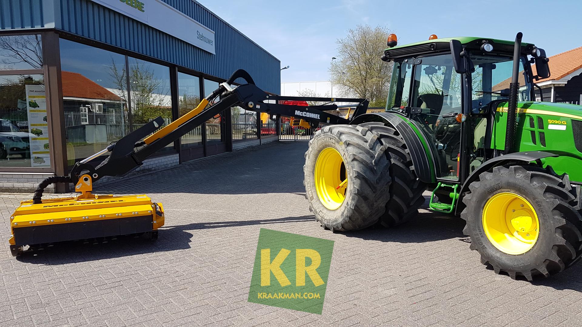 John Deere Tractor, compact 5090G (MD) #1381 - Kraakman