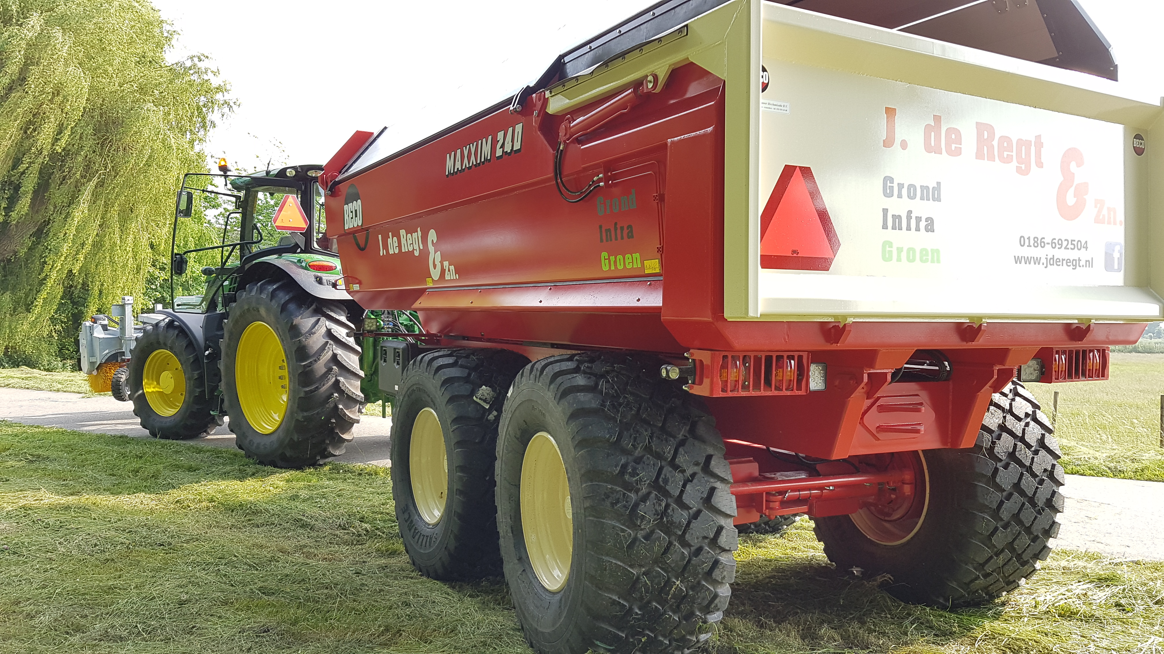 Beco Landbouwkipper Maxxim 240 (MD) #1171 - Kraakman